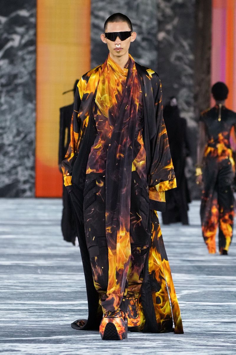 Balmain S/S 23 & Haute Couture Spring 2023 Show (Balmain)