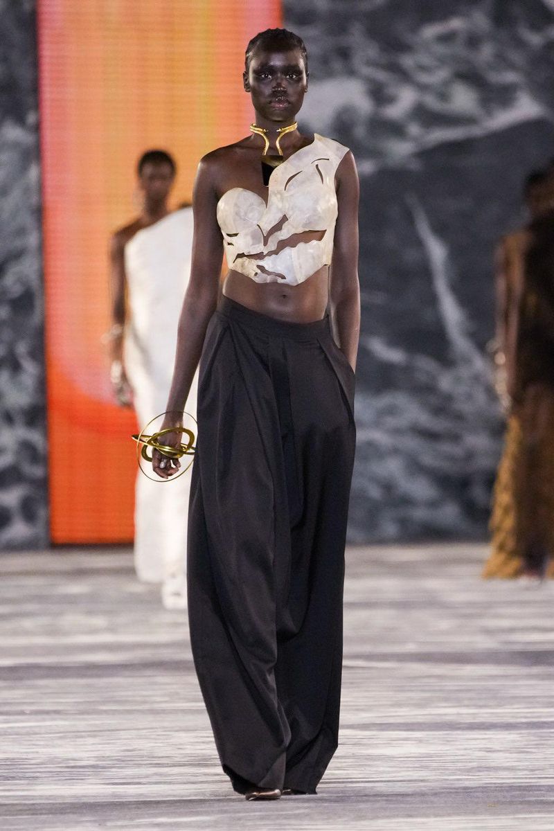 Balmain S/S 23 & Haute Couture Spring 2023 Show (Balmain)