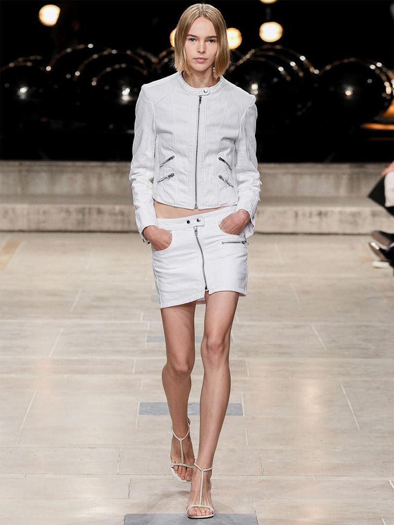 Isabel Marant S/S 23 Show (Isabel Marant)