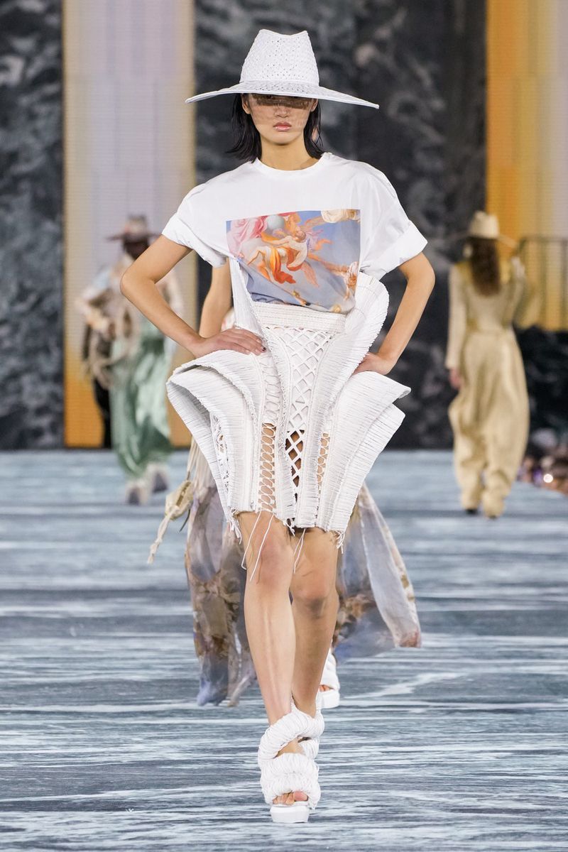 Balmain S/S 23 & Haute Couture Spring 2023 Show (Balmain)