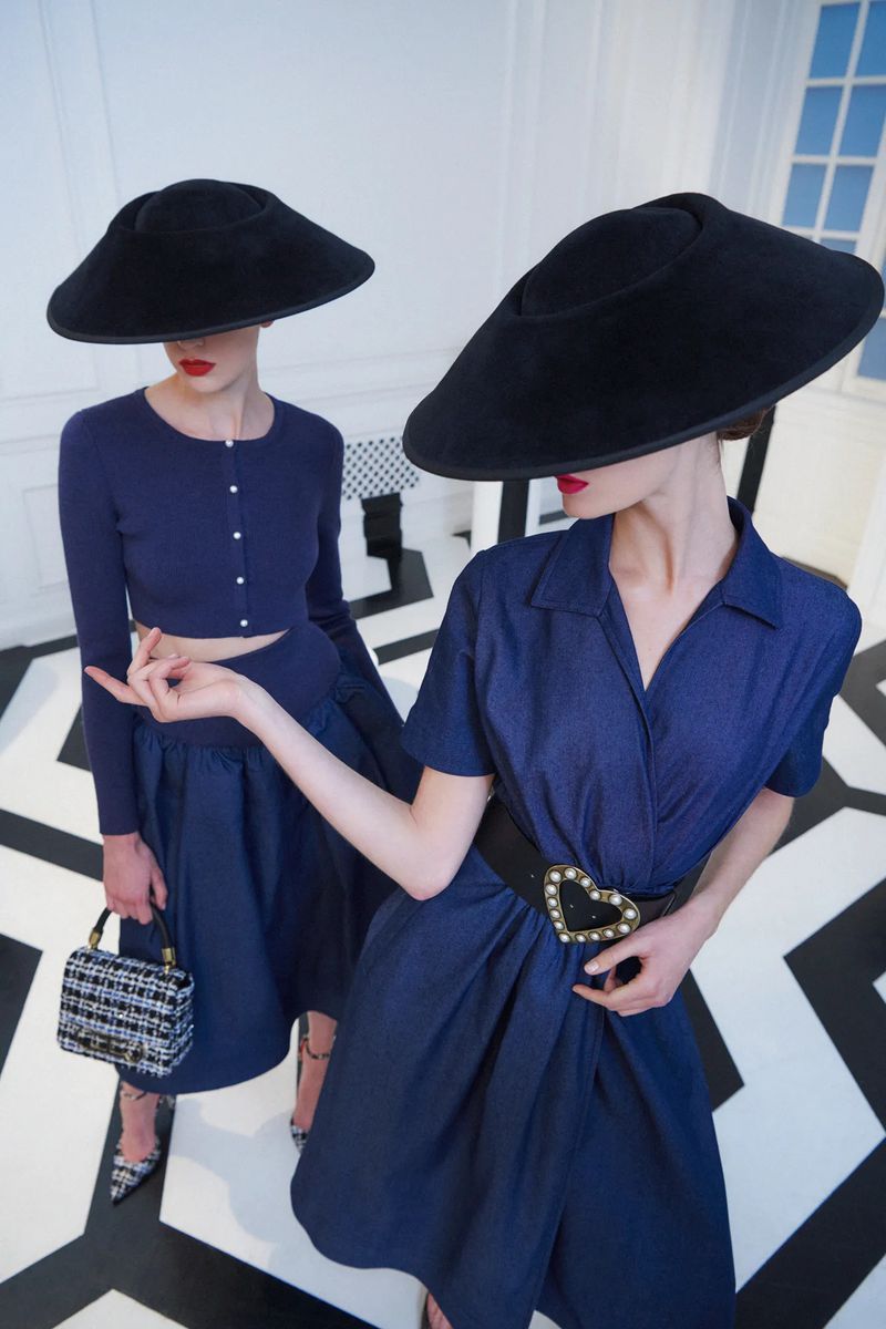 Carolina Herrera Pre-Fall 2023 Lookbook (Carolina Herrera)