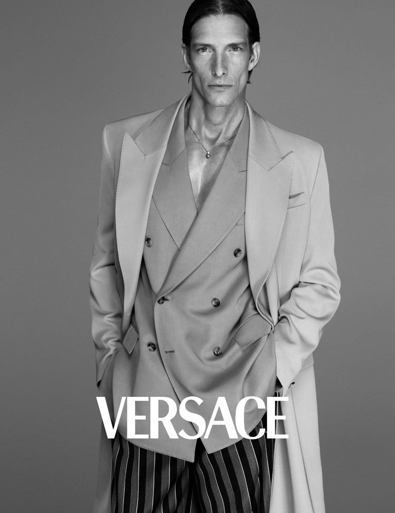 Versace S/S 2023 Men's Campaign (Versace)