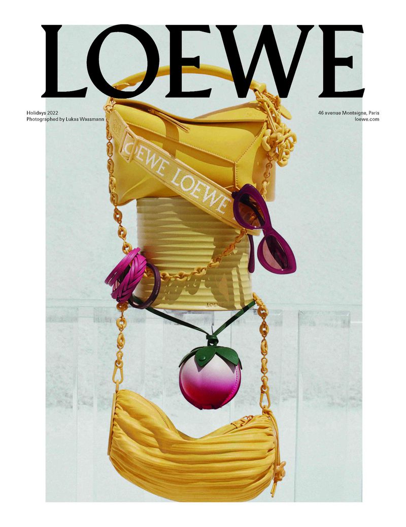 Loewe Holiday 2022 Campaign (Loewe)