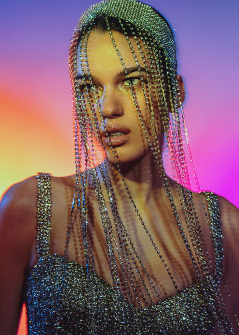 Strong & Independent (Elle Bulgaria)