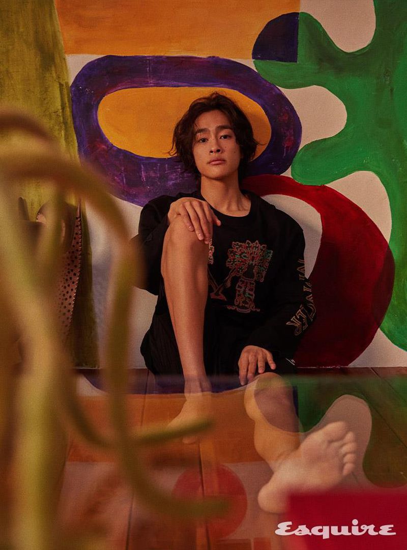 The moment when Moncler and model Taejun Hong met (Esquire Korea)