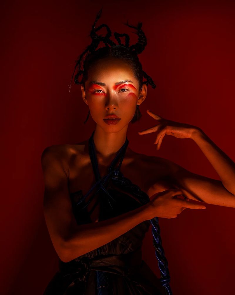 Liminal Being by Yanran Xiong (PAP Magazine)