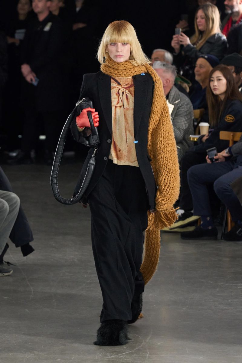 Maison Mihara Yasuhiro F/W 23 Show (Mihara Yasuhiro)