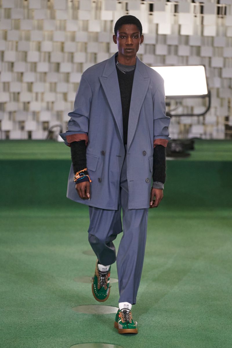 Kolor F/W 23 Show (Kolor)