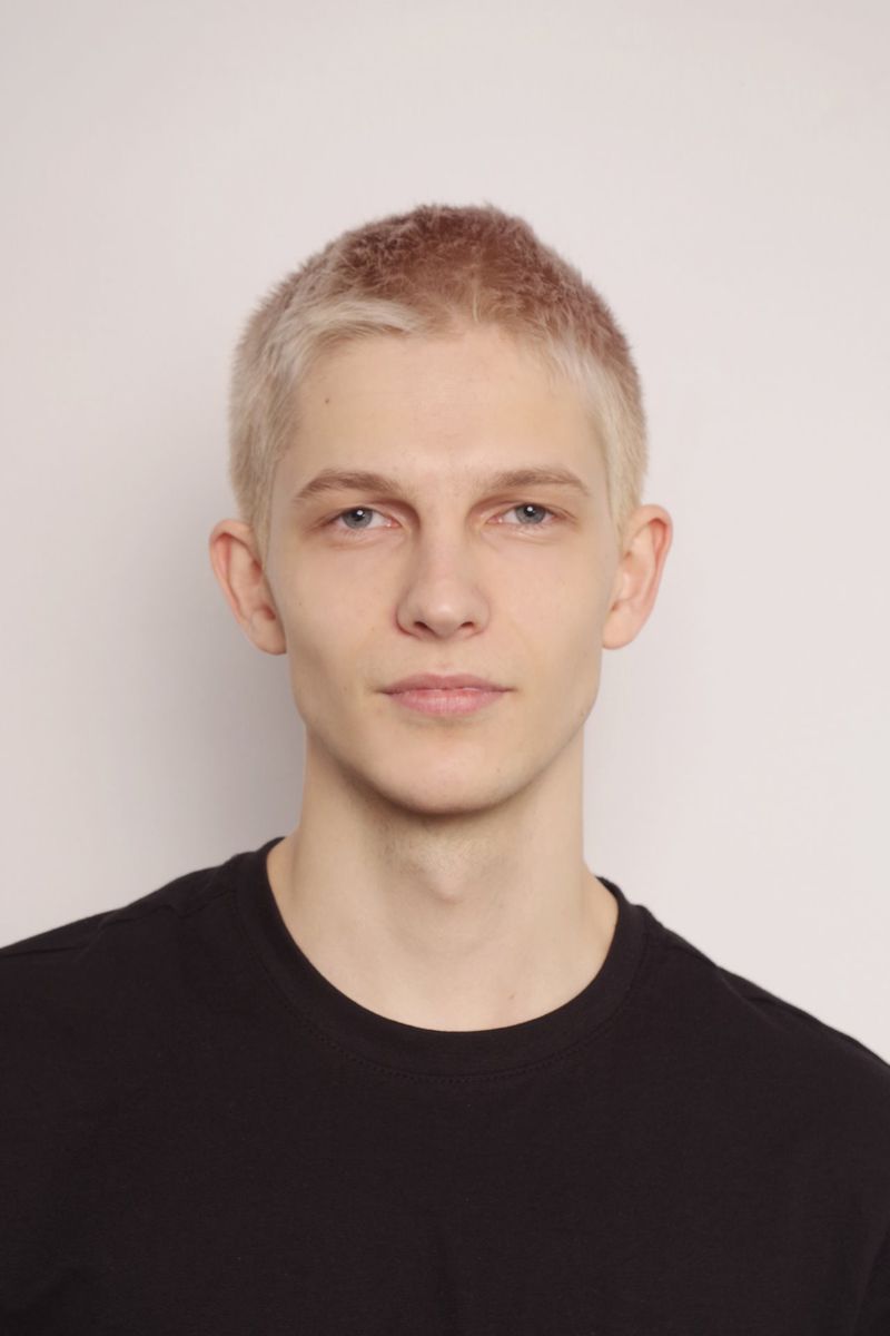 AMQ Polaroids/Digitals 2022 (Polaroids-Digitals)