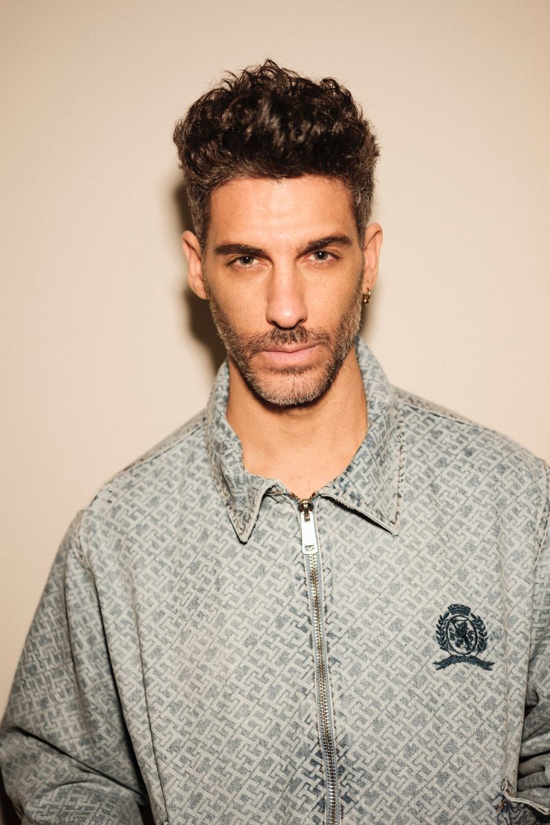 Erick Elias - Quiero tu vida (Esquire Mexico)