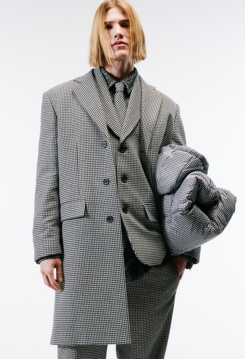 ICEBERG Pre-fall 23 LOOKBOOK by GAUTIER PELLEGRIN (Iceberg)