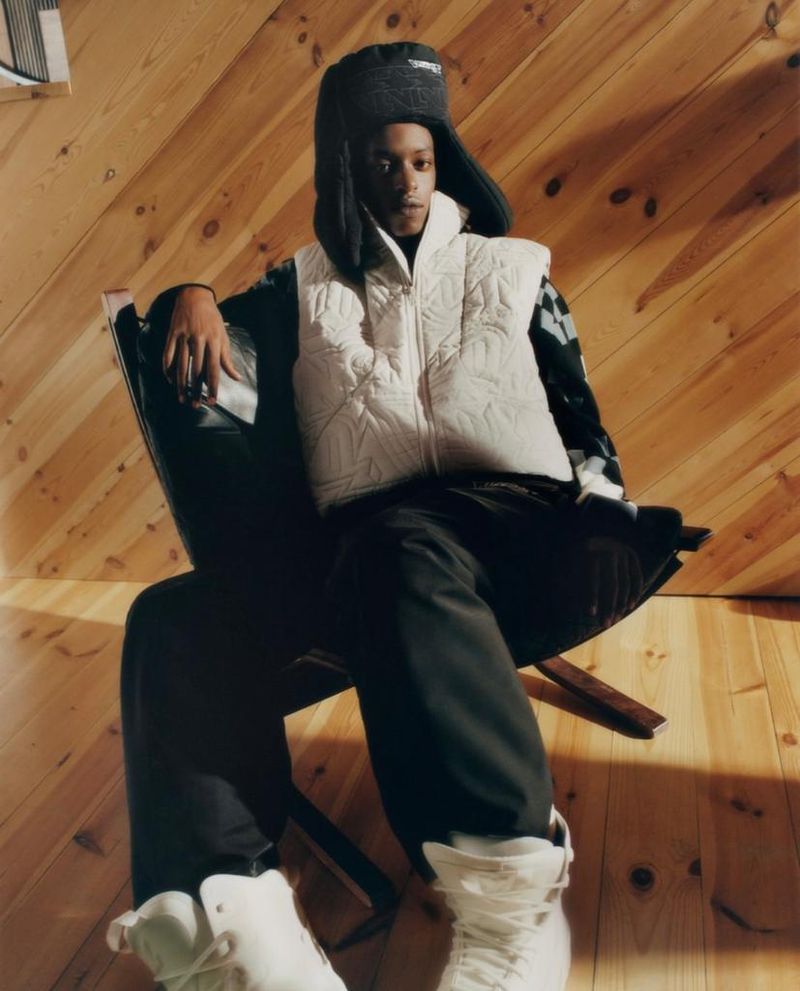 Louis Vuitton Snow Campaign 2022-2023 (Louis Vuitton)