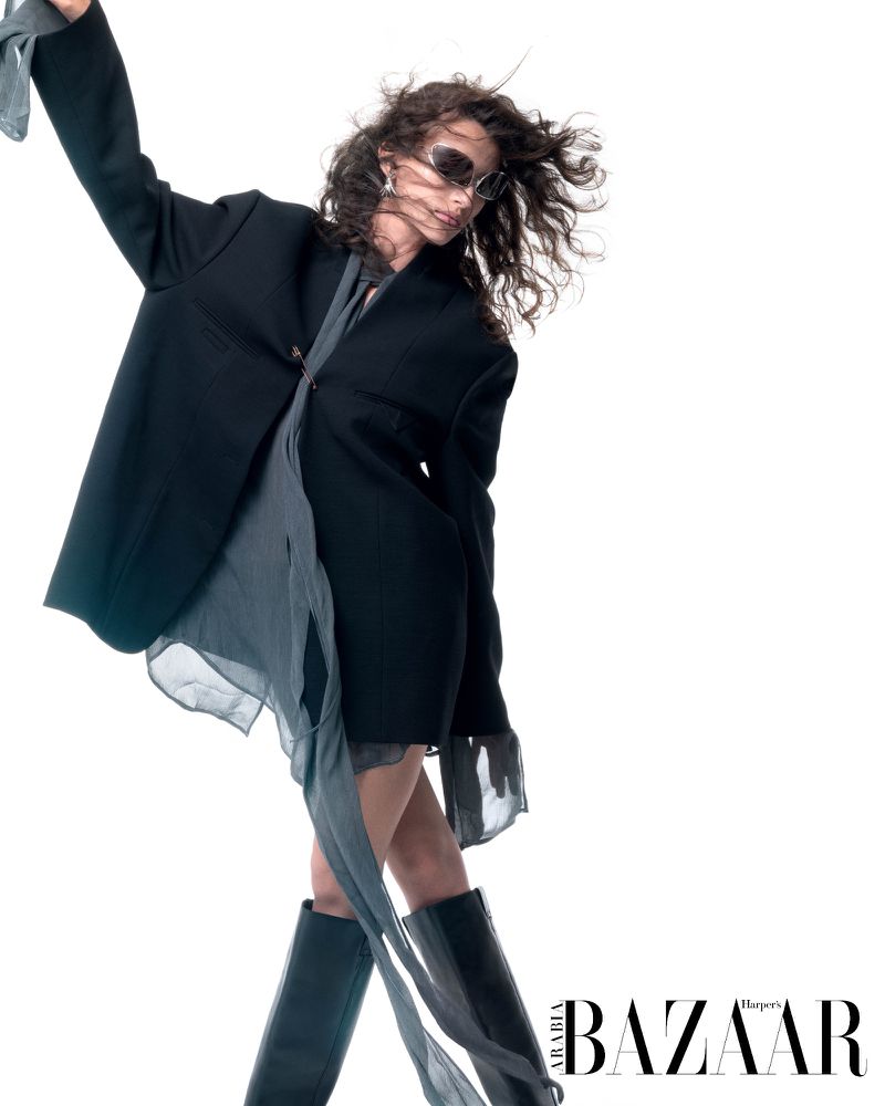 GIVE IN TO THE DARK SIDE (Harper's Bazaar Arabia)