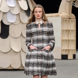 Saunders - Model Profile - Photos & latest news