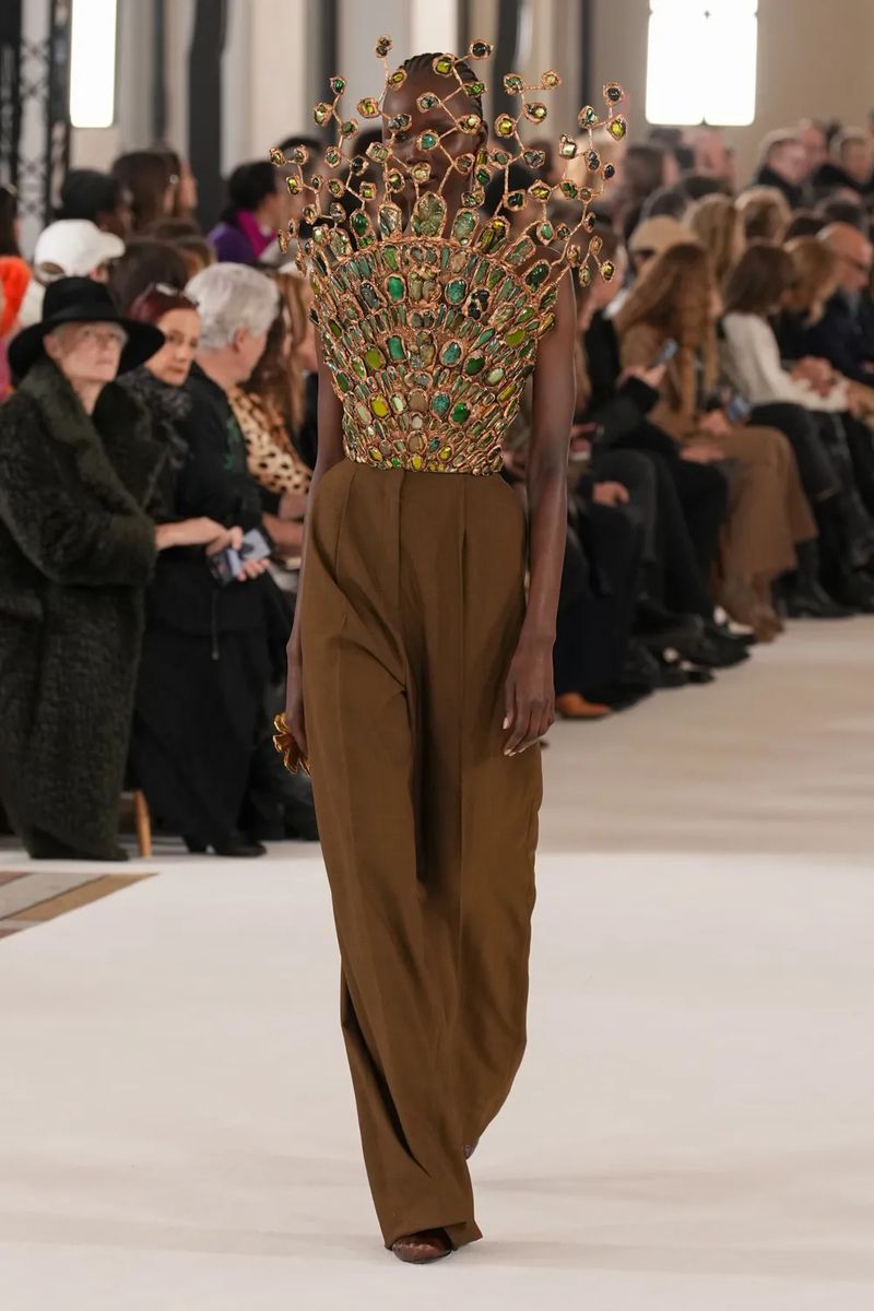 Schiaparelli Spring 2023 Haute Couture Show (Schiaparelli)