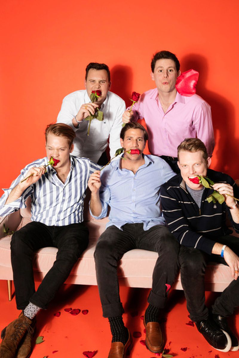 Inside the Exclusive World of All-Male 'Bachelorette' Watch Parties ...