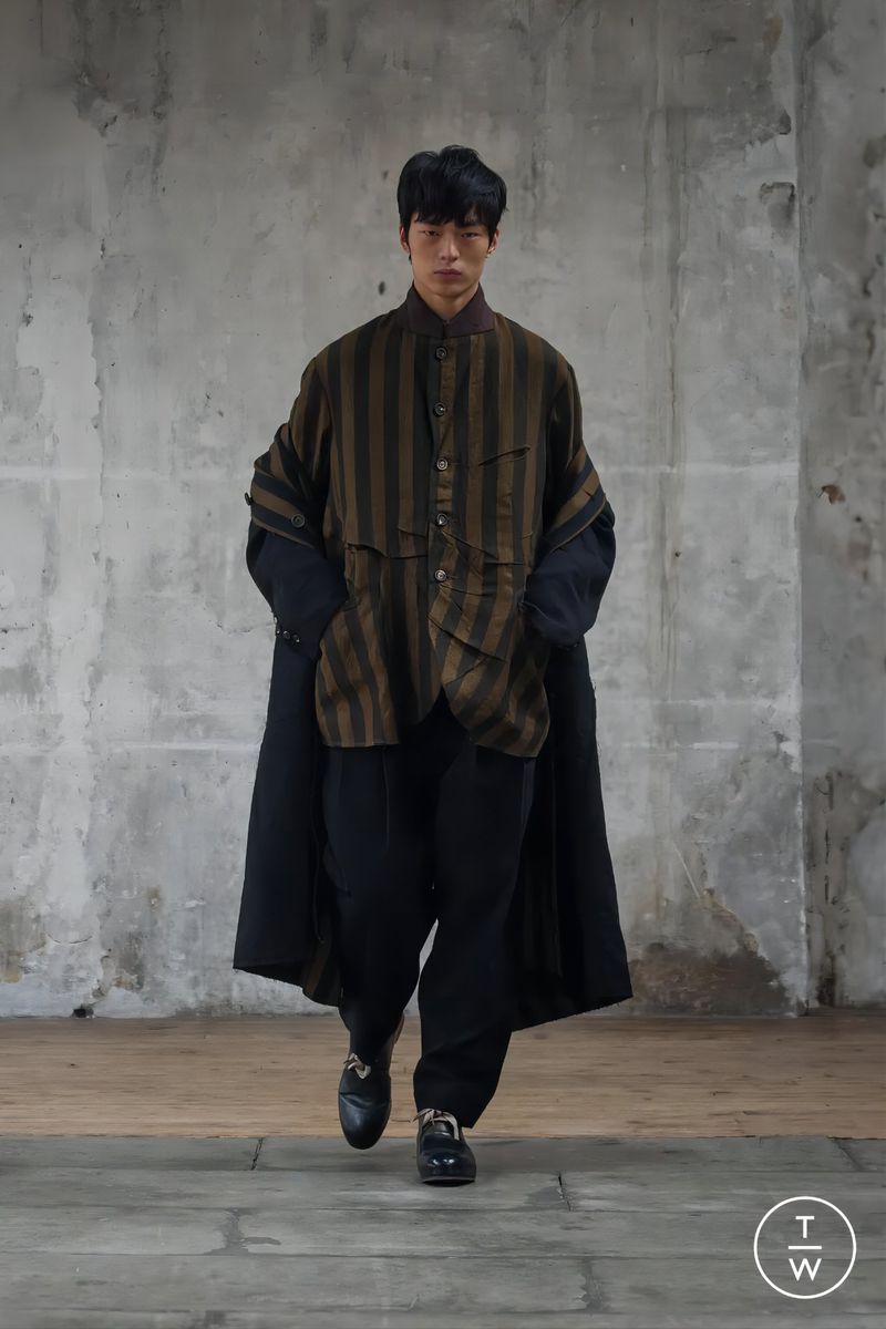 Ziggy Chen F/W 23 Show (Various Shows)