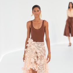 Minnie Warren - Model Profile - Photos & latest news