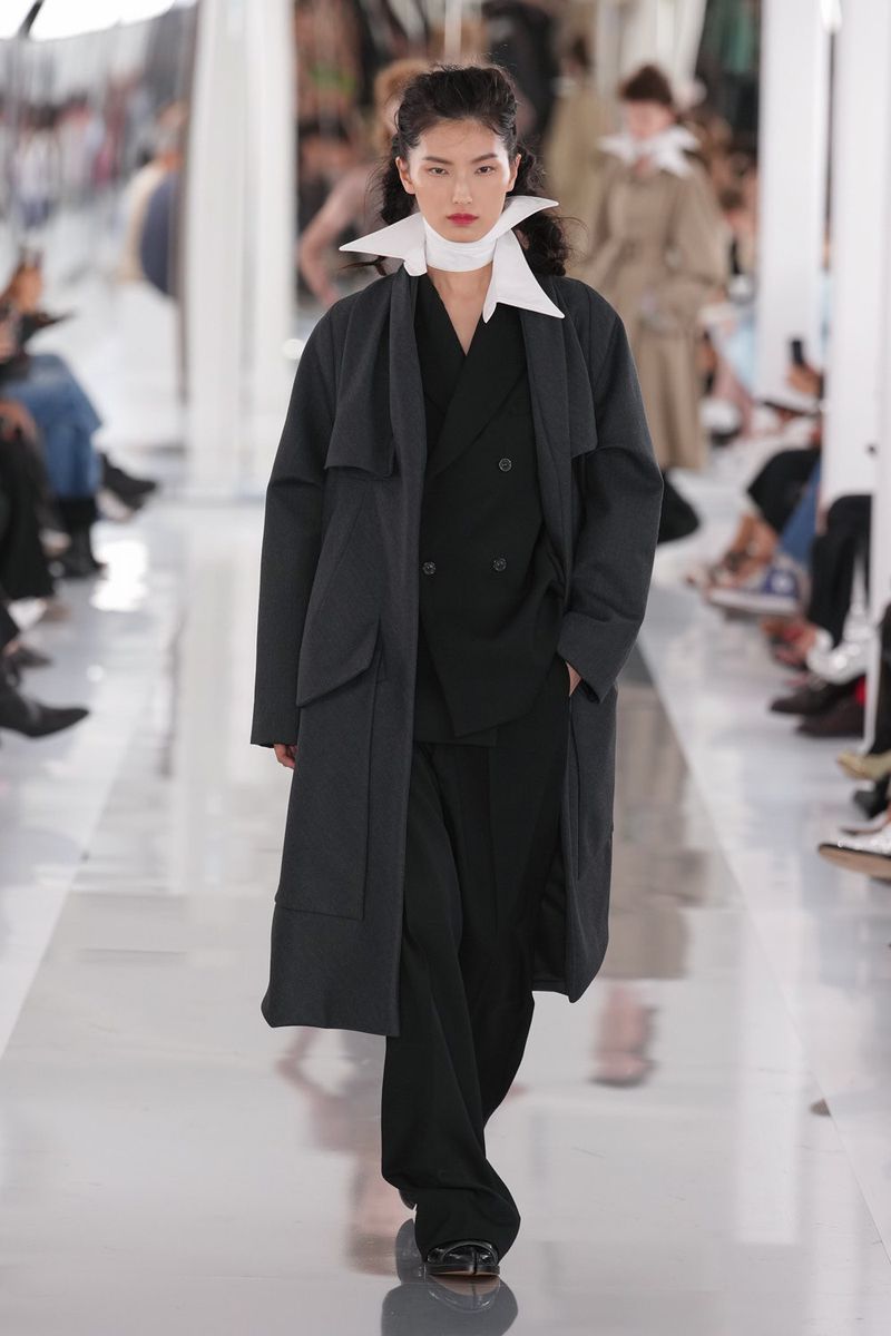 Maison Margiela S/S 24 Show (Maison Margiela)