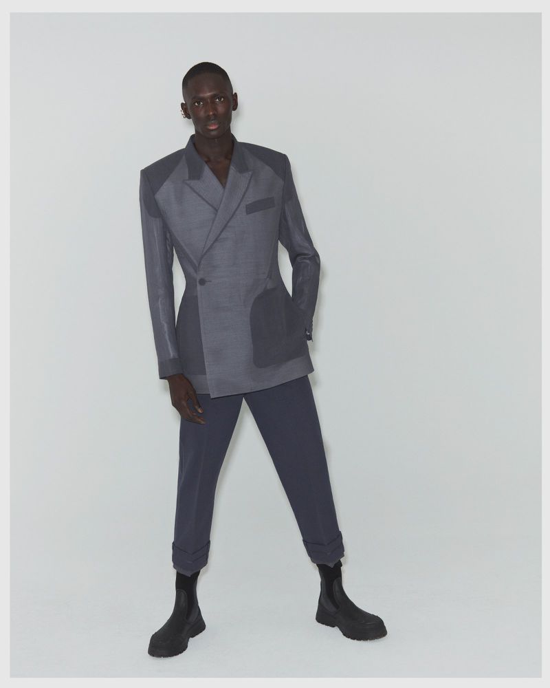 ANDROGYNT, MON AMOUR. (Plaza Magazine)