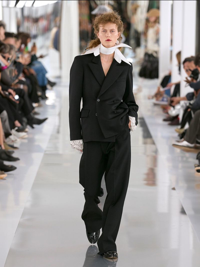 Maison Margiela S/S 24 Show (Maison Margiela)