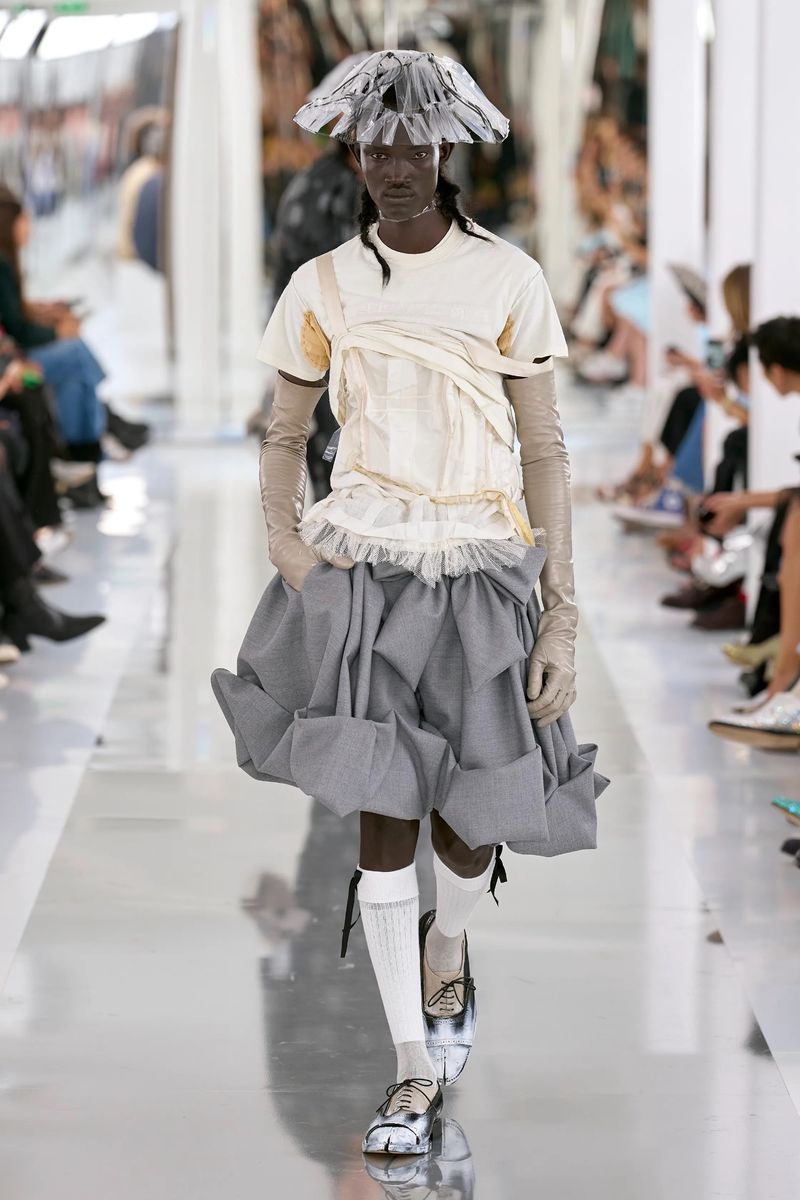 Maison Margiela S/S 24 Show (Maison Margiela)