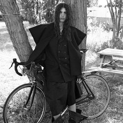 Brian Molloy - Fashion Editor/Stylist Profile - Photos & latest news