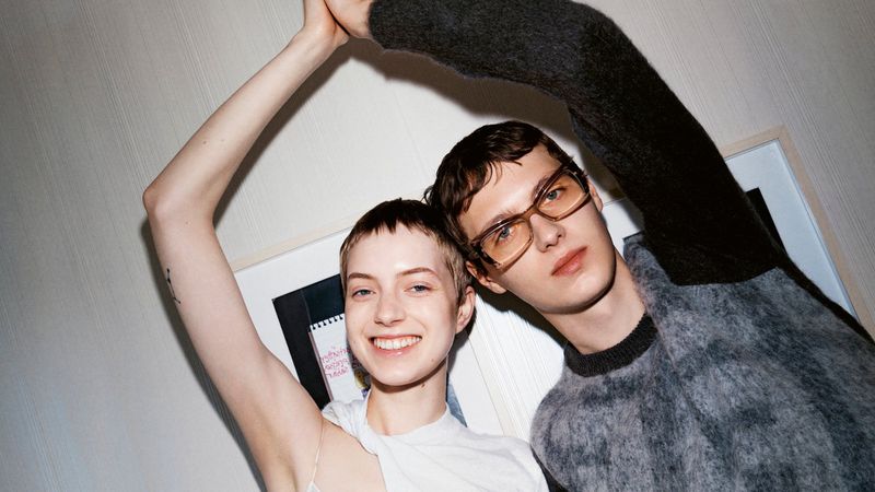 A Tale of Modern Love (Mixte)