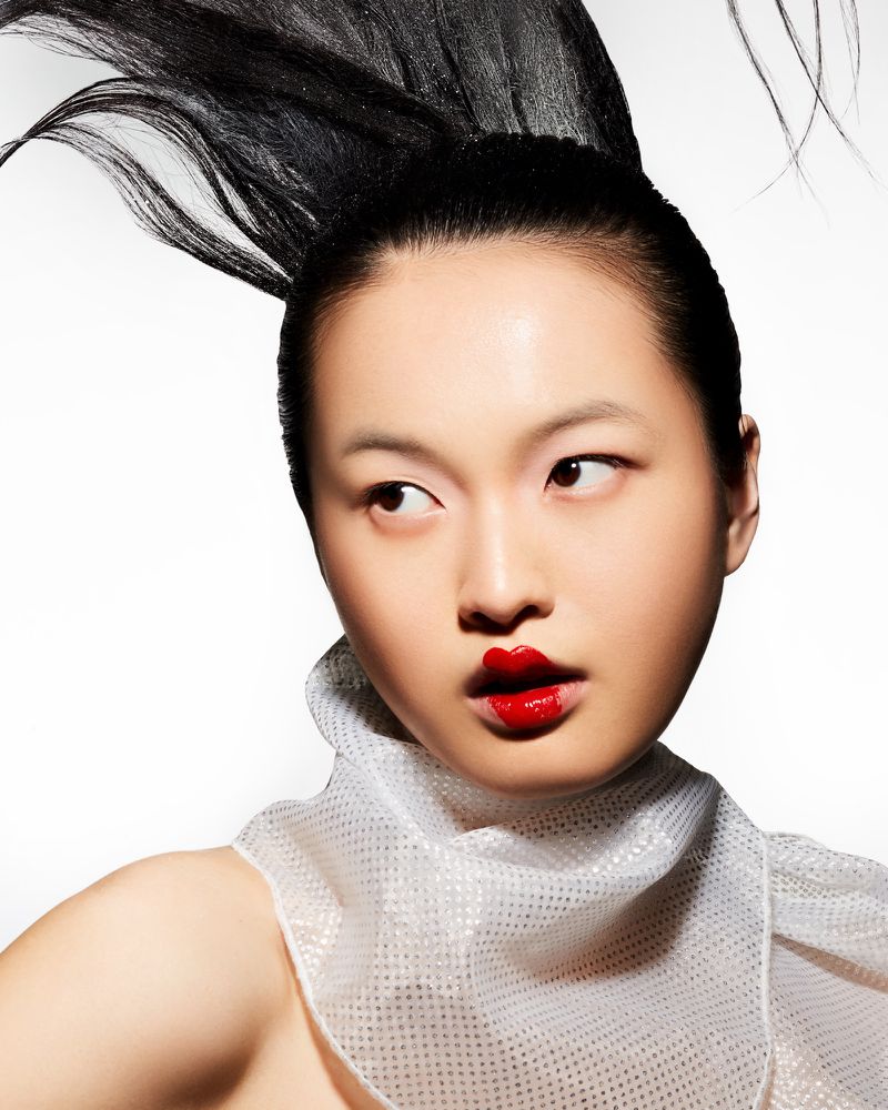 Ready For My Close Up By Zuzia Zawada (Vogue Portugal)