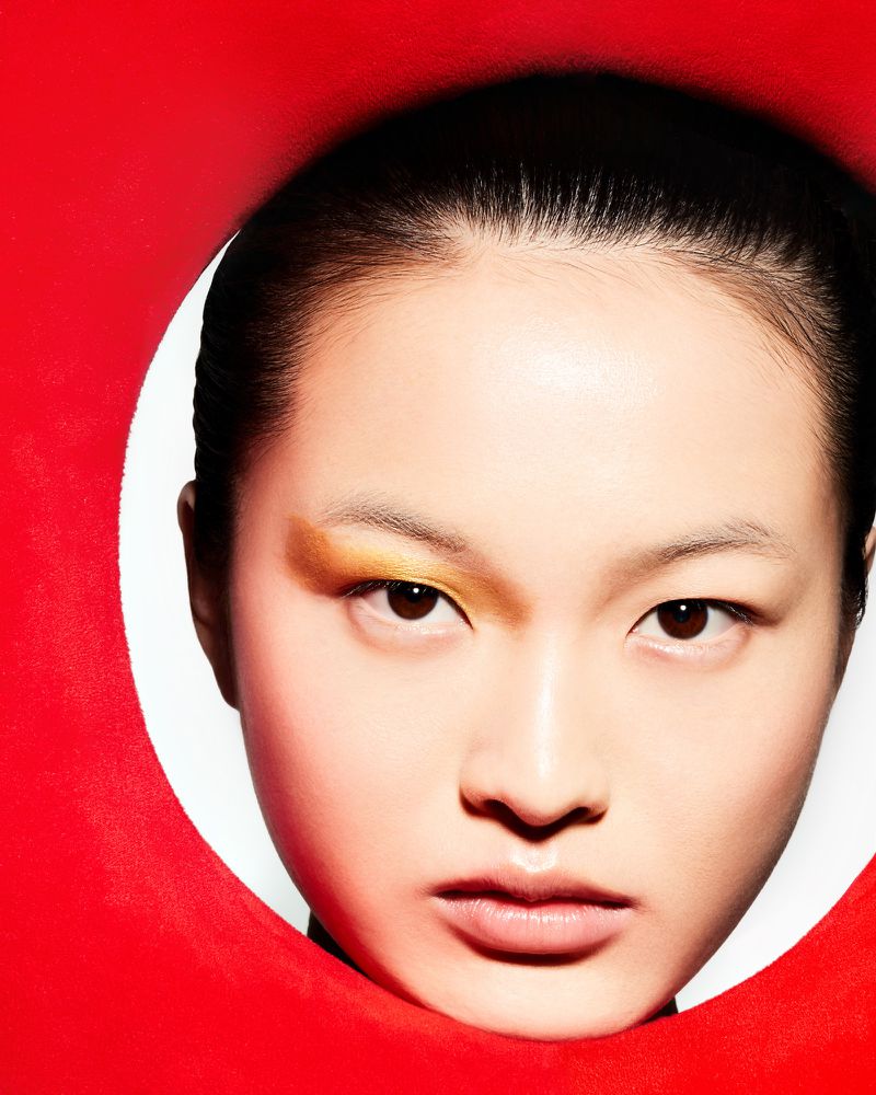 Ready For My Close Up By Zuzia Zawada (Vogue Portugal)