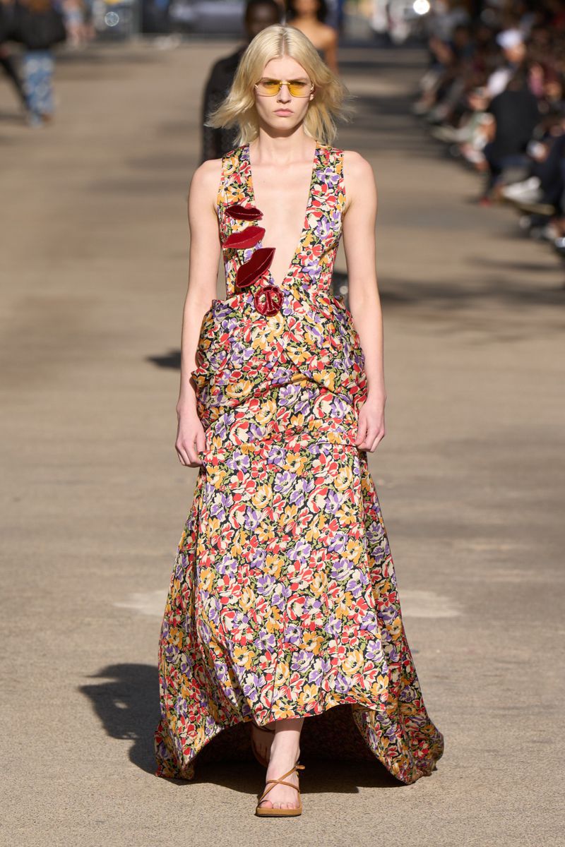 Stella McCartney S/S 24 Show (Stella McCartney)