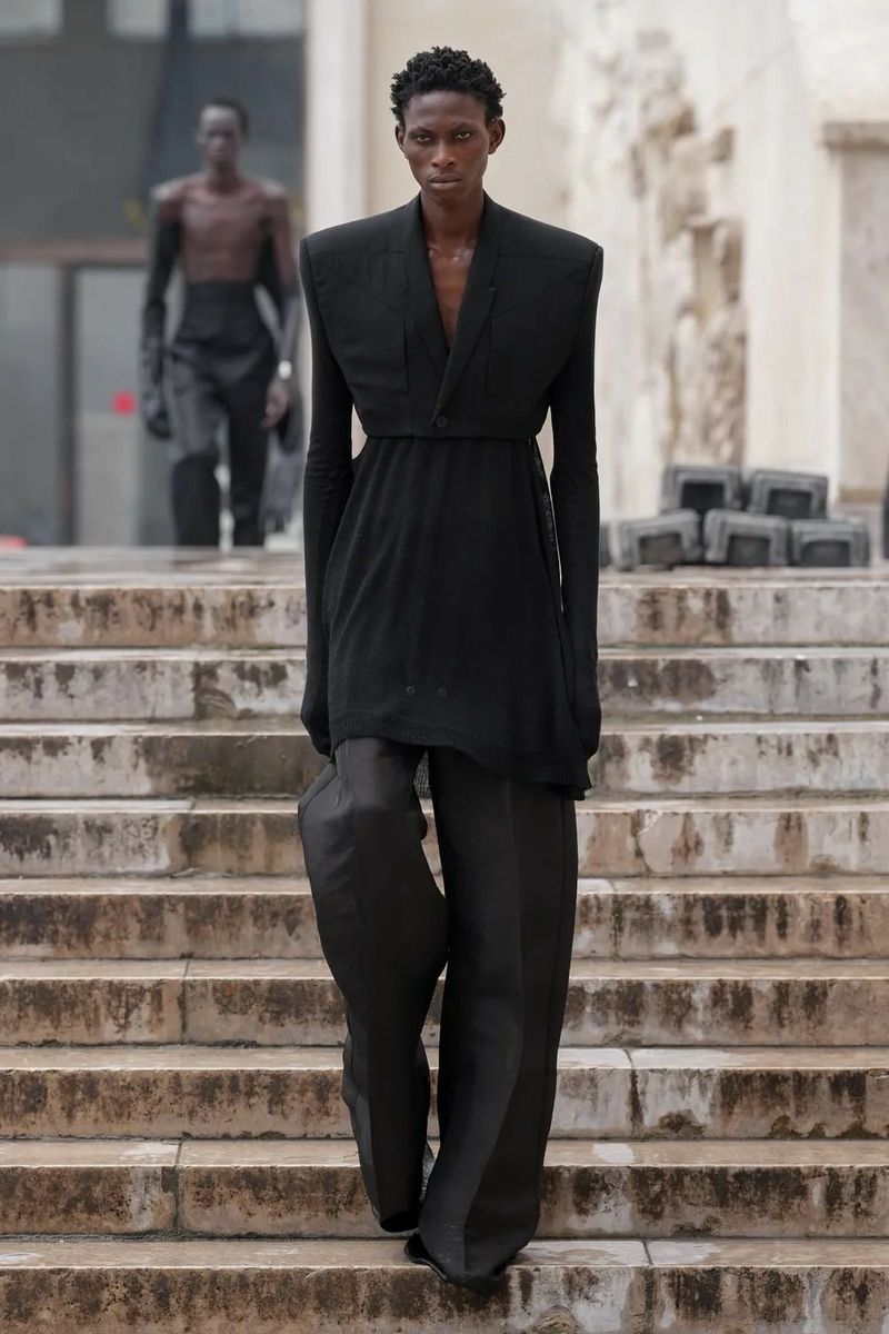 Rick Owens S/S 24 Men's Show (Rick Owens)