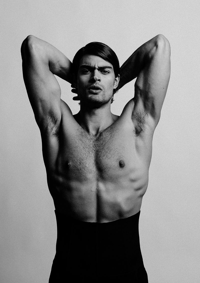 The Renaissance Of The Modern Greek Goods (L'Officiel Liechtenstein)