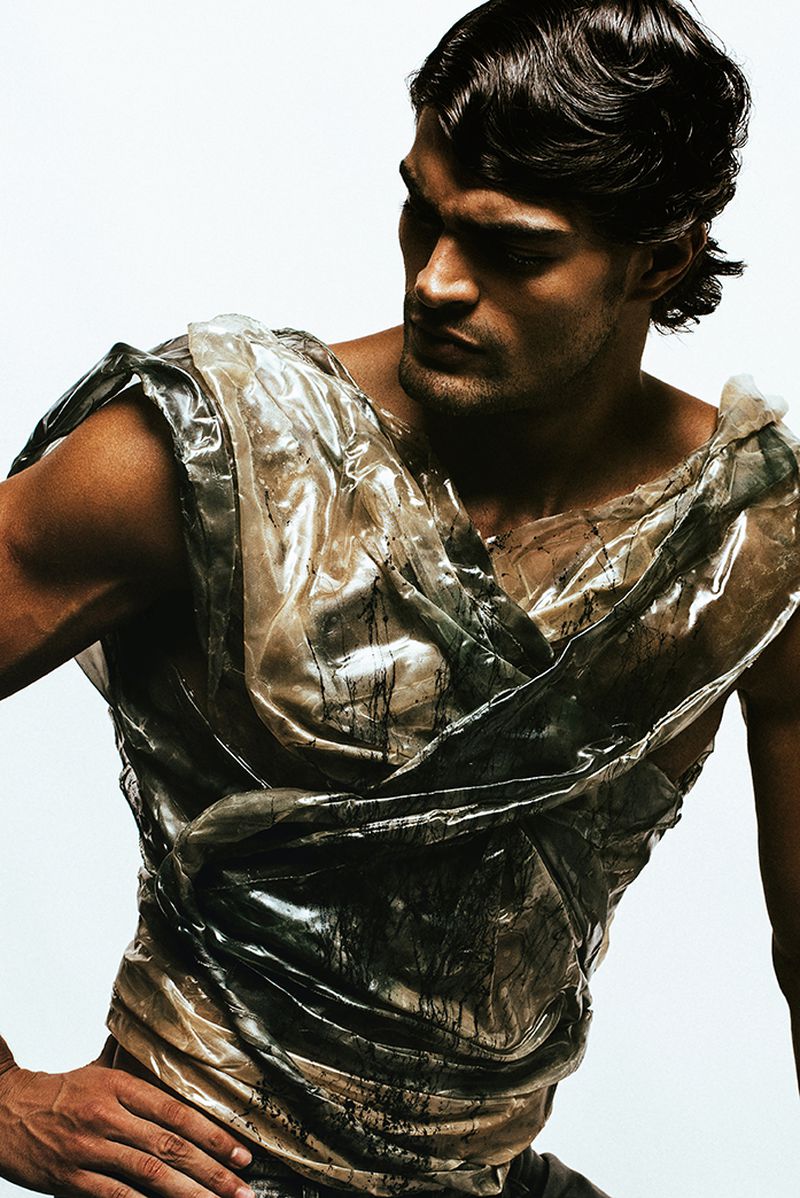 The Renaissance Of The Modern Greek Goods (L'Officiel Liechtenstein)