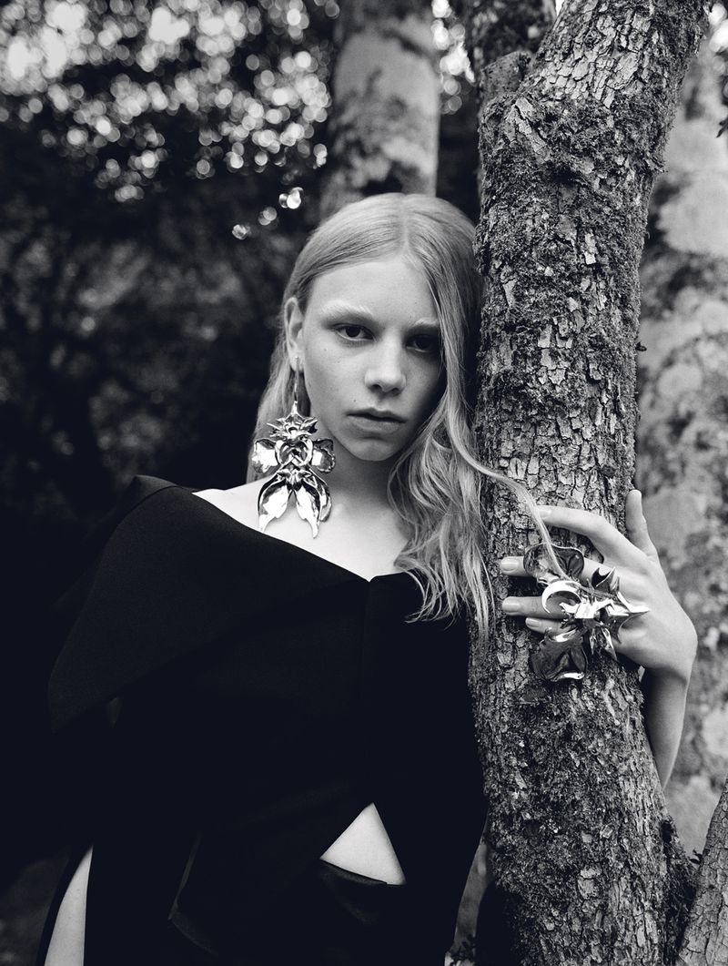 Alexander McQueen (AnOther Magazine)