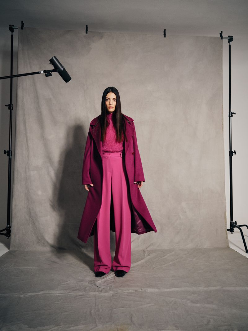 Coats in Colors FW 23/24 (Pennyblack)