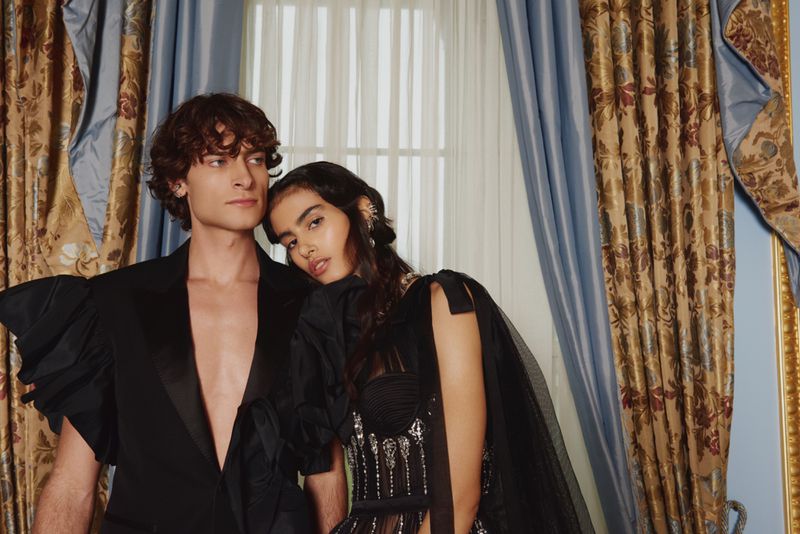 Kings and Queens: the rise of Royalcore makeup by Lesley Edith (Vogue ...