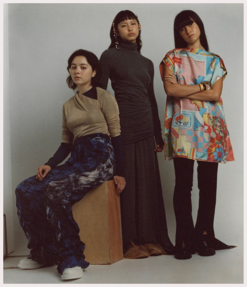 The Bond Between for Ming's HK by Jac Chung Wan (Various Editorials)