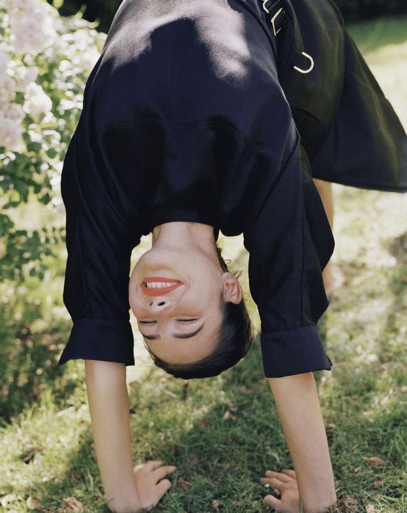 Grace Burns (Muse Magazine)