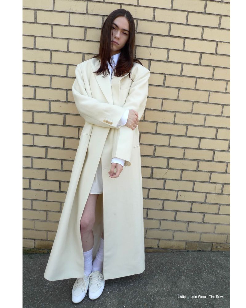 LOOK 196 LAIN (LOOK ONE)