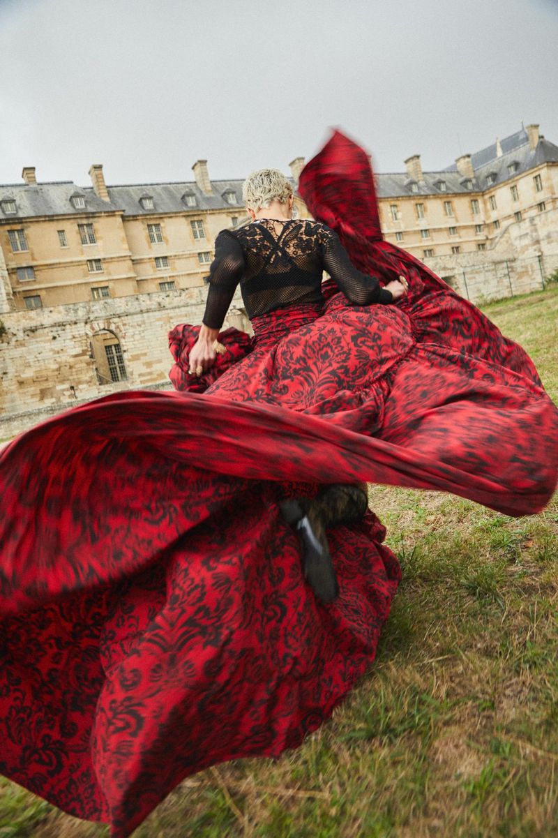 La Capitana (L'Officiel Brasil)