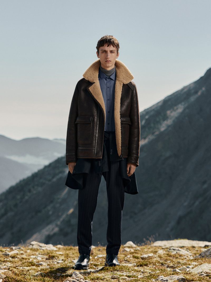 RUNWAY F/W 23 (Massimo Dutti)