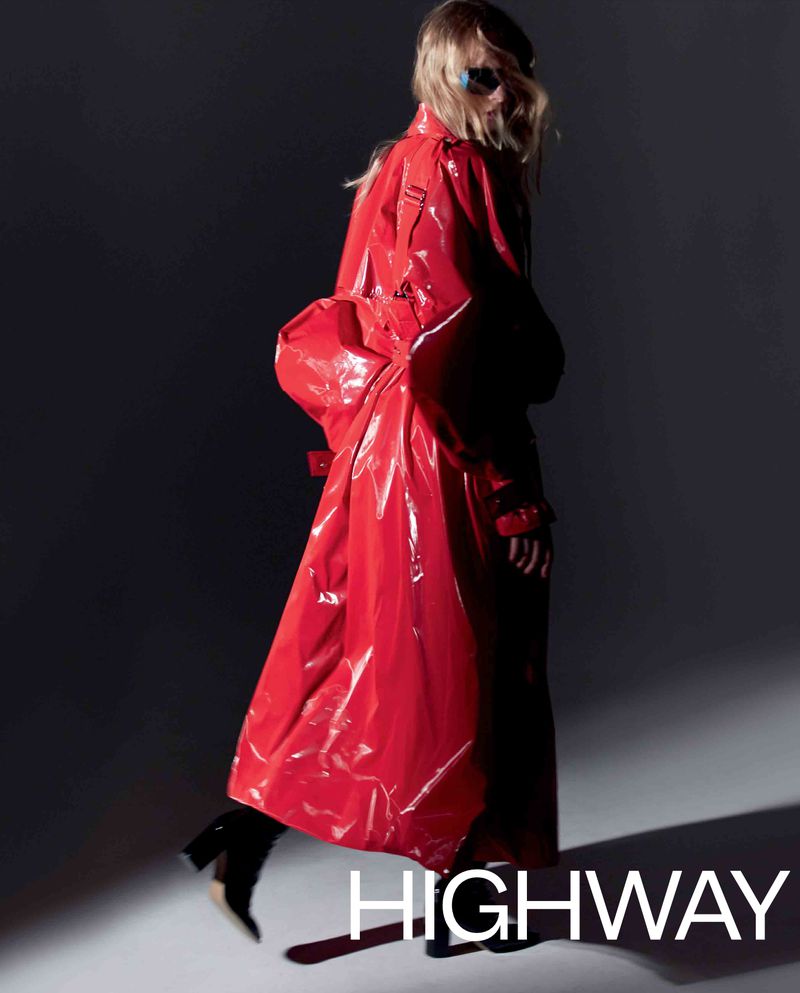 RUNWAY&HIGHWAY by Samuel Alexander Petras (Vogue Czechoslovakia)