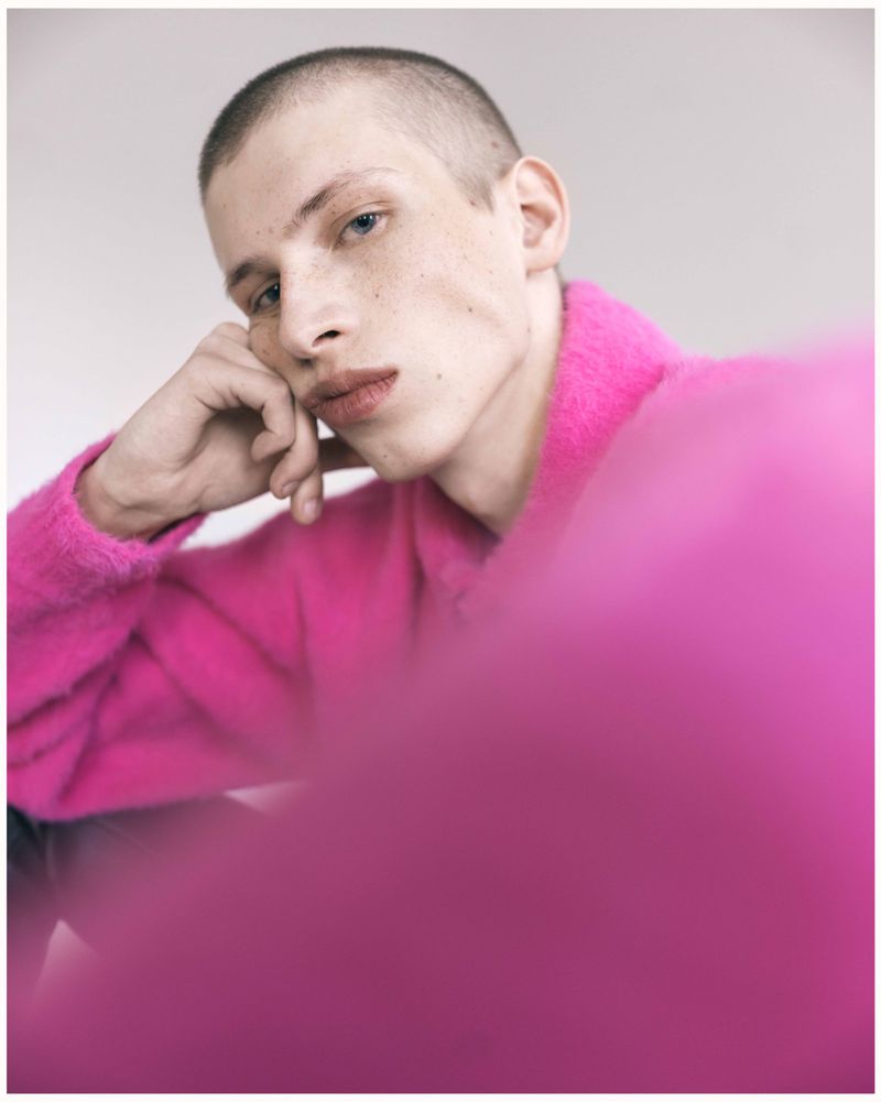 INTRODUCING TOMMY-LEE (The Pink Prince)