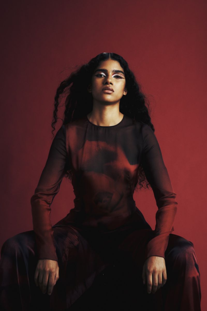 I PAINT THE TOWN RED (Grazia Australia)