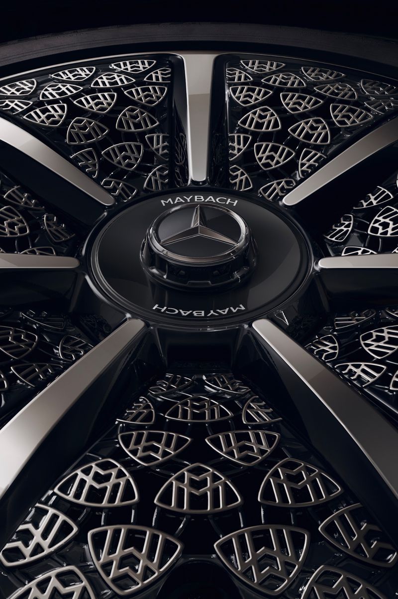 Mercedes-Maybach Night Series Campaign 2023 (Mercedes Benz)