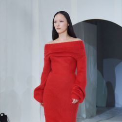 Yihan Zhang - Model Profile - Photos & latest news