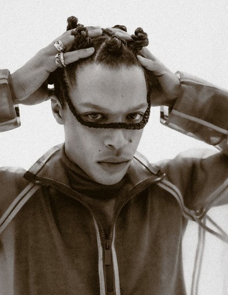 DIOR: A SPACE ODYSSEY (10 Men Magazine)