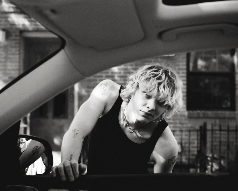 Efron Danzig and Kade Holt on Making Art and Being Best Amis (SSENSE)