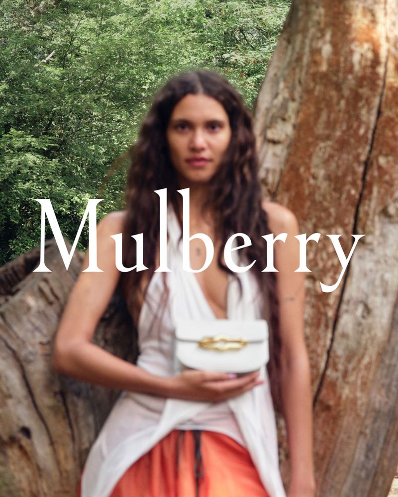Mullberry Holiday 2023 by Esther Theaker (Mulberry)